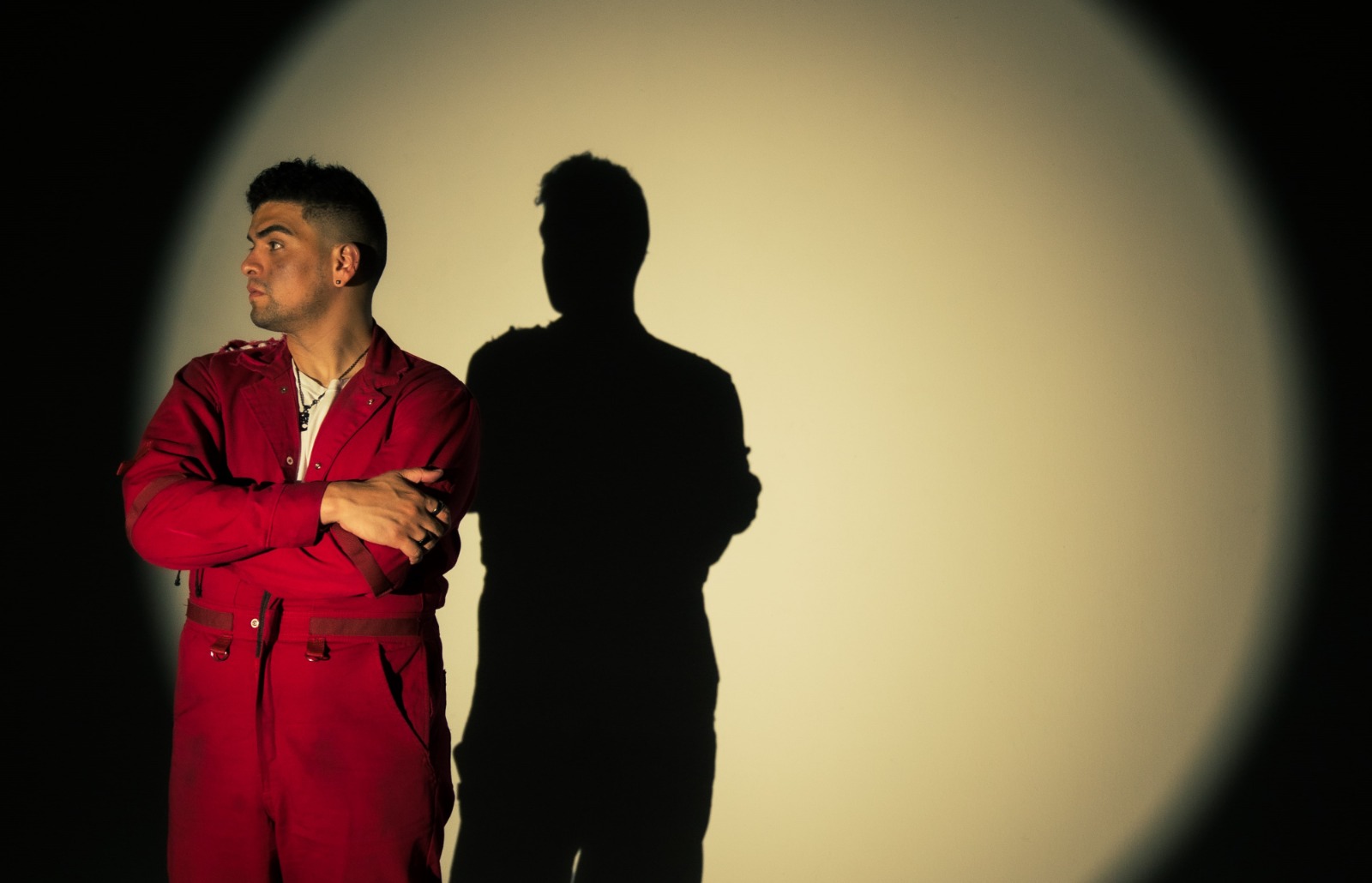 JACE Carrillo traza emociones en 'Eclipse', su nuevo sencillo - WARP.la