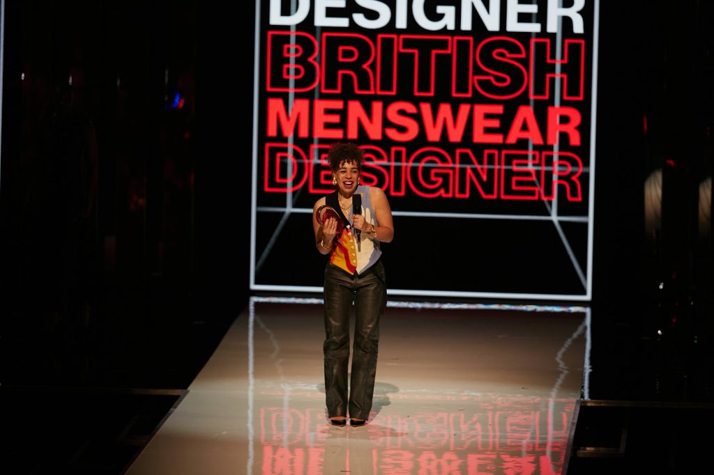 5 razones por las que Martine Rose es la diseñadora del momento - WARP.la