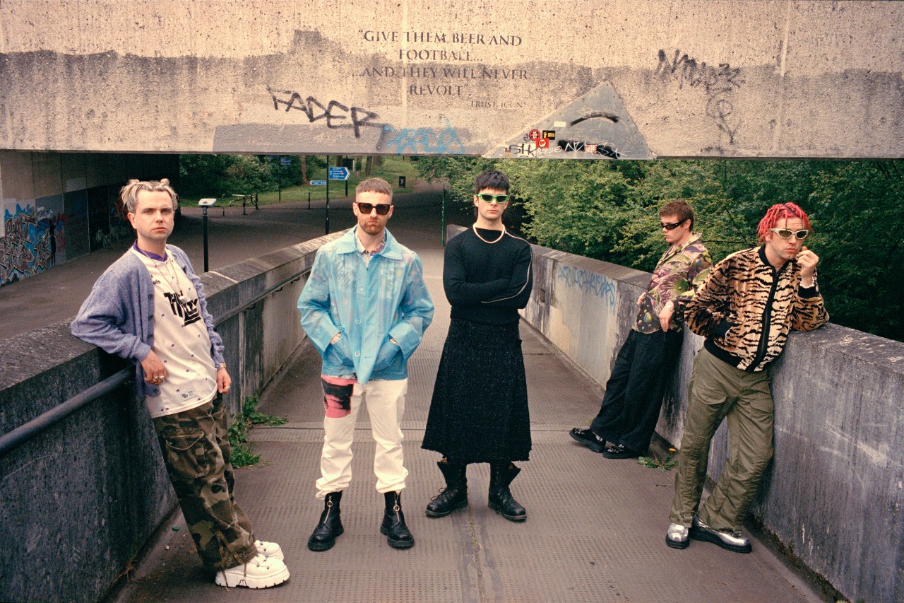 Reseña de nuestro Disco de la Semana: Romance de Fontaines D.C - WARP.la