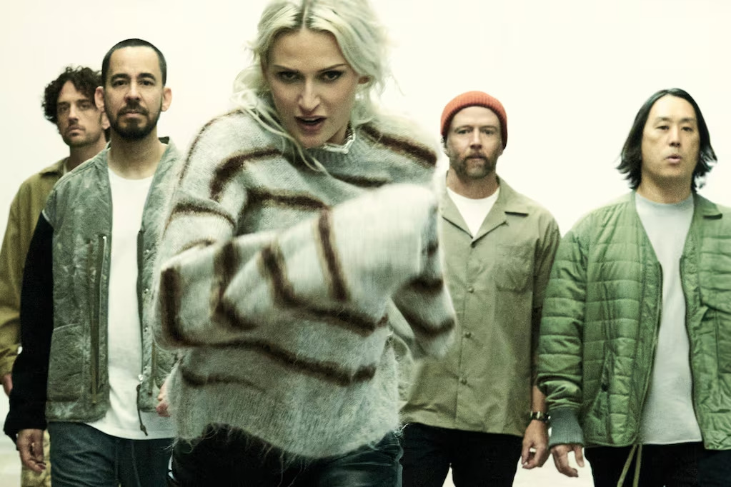 Linkin Park estrena nueva canción y anuncia nueva cantante y disco en ...