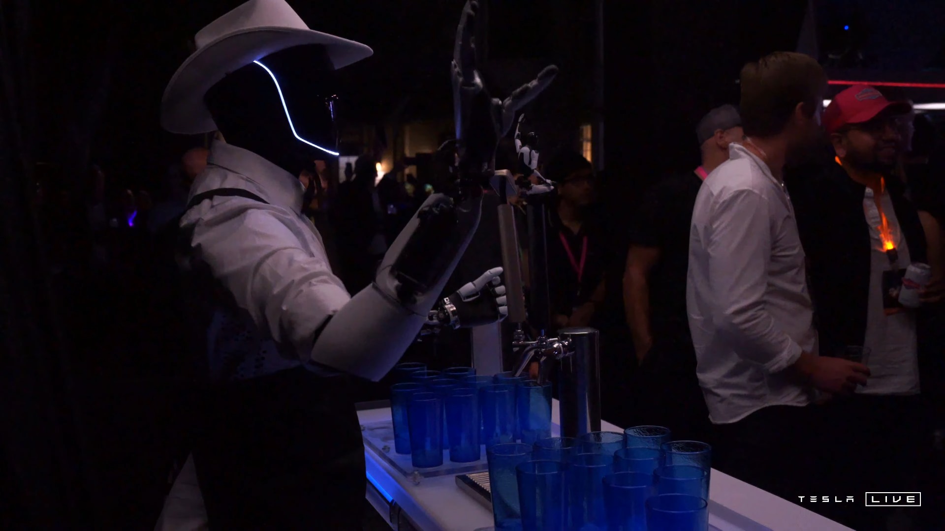 Cybercab será el robotaxi de Tesla - WARP.la