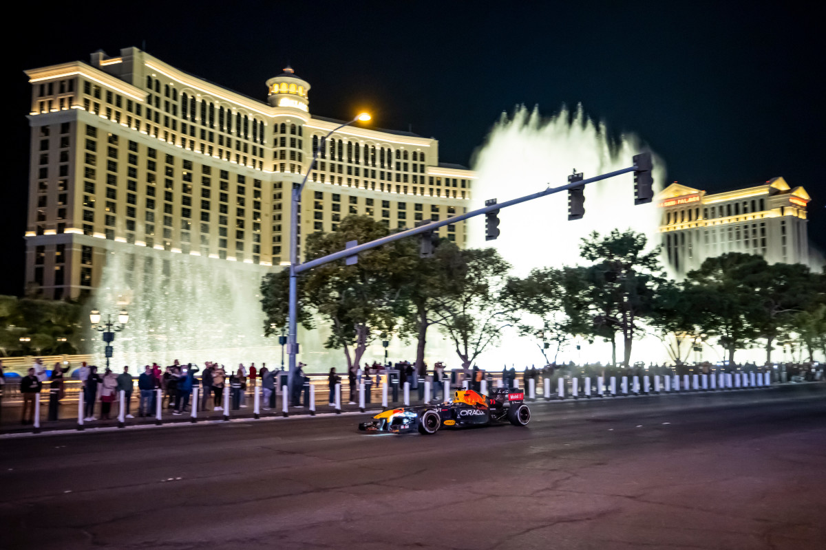 WARP x F1 presentan GP de Las Vegas: Max Verstappen se corona por ...