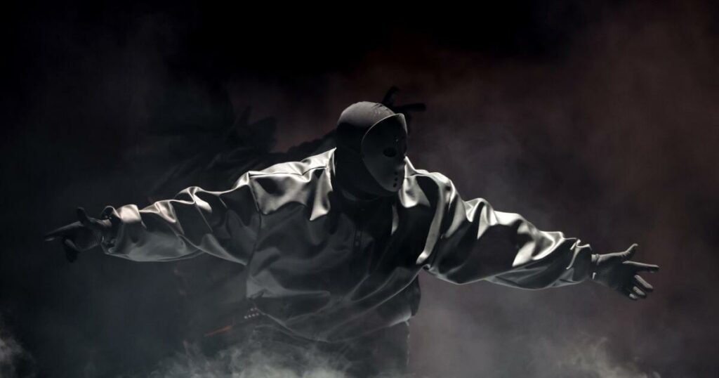 Kanye West lanza su nuevo disco 'Bully' con varias versiones de un ...