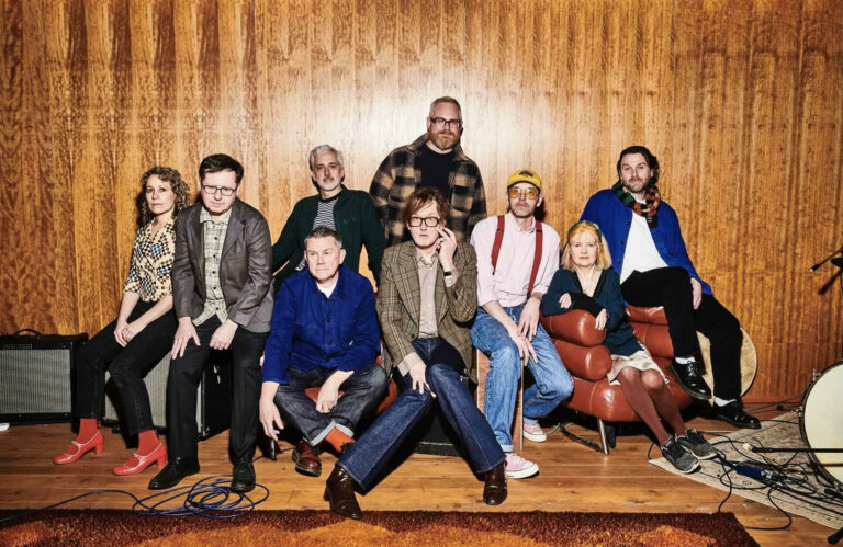 PULP anuncia su primer álbum en 24 años con el sencillo: “Spike Island ...