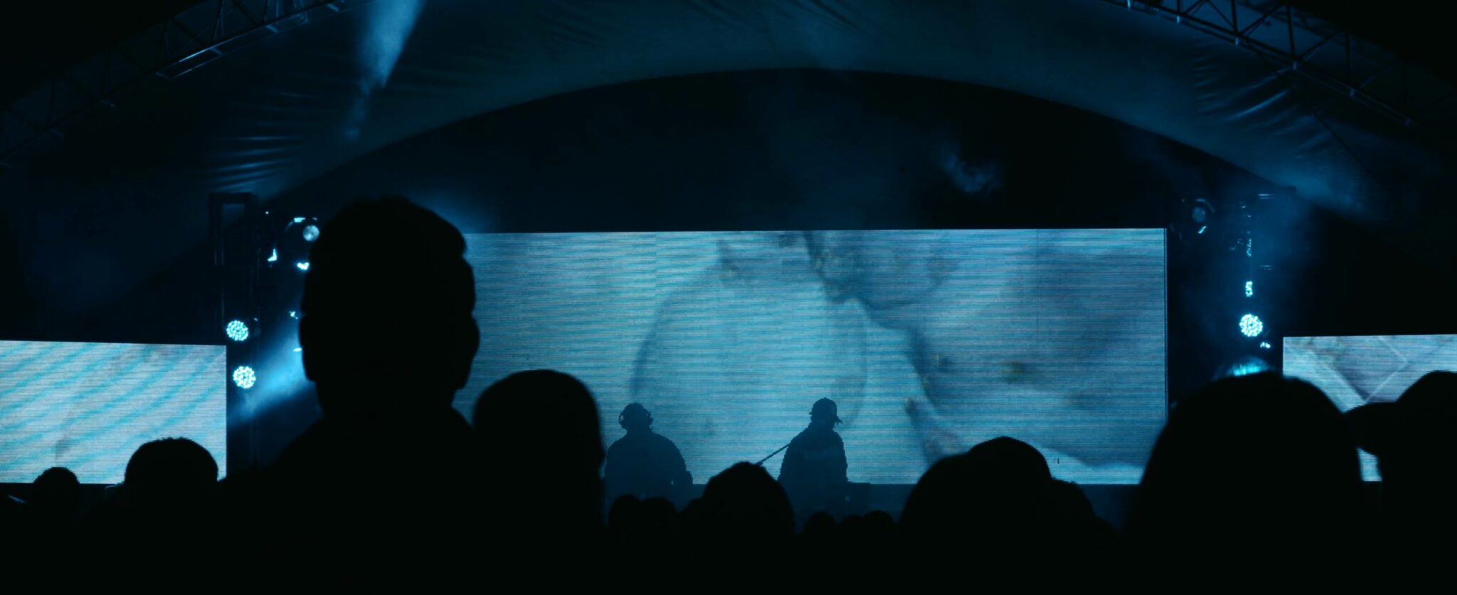 Fascinoma: de una historia de resiliencia electrónica hasta la edición ...